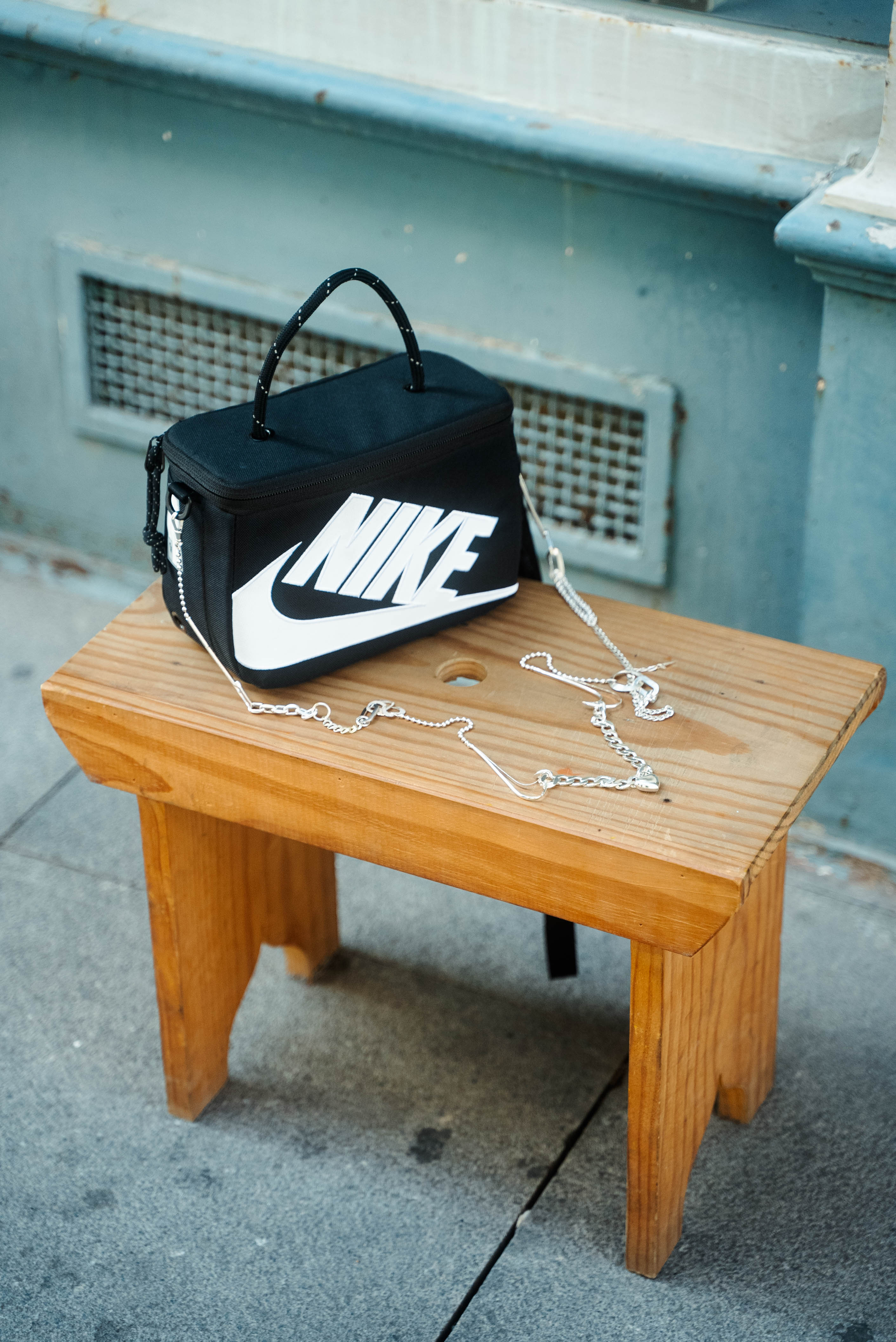 Unique Pieces – Mary Louis